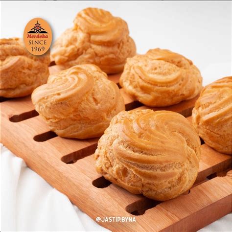 Jual Soes Merdeka All Varian Shopee Indonesia