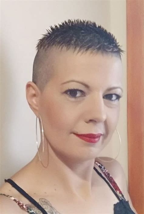 Pin By Kathy Billingsley On Short Spiky Hairstyles Super Short Hair