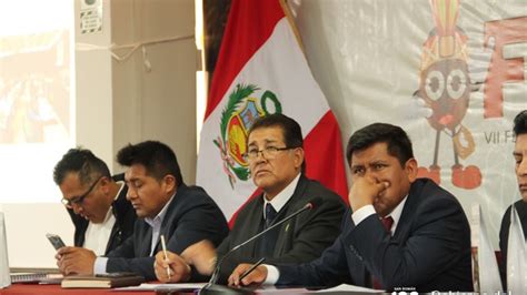 Alcalde de Juliaca participa de reunión de coordinación para la