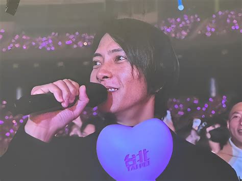 山下智久驚喜現身周杰倫大巨蛋演唱會深夜被目擊逛夜市網友驚呼居然沒人認出 JUKSY 街星