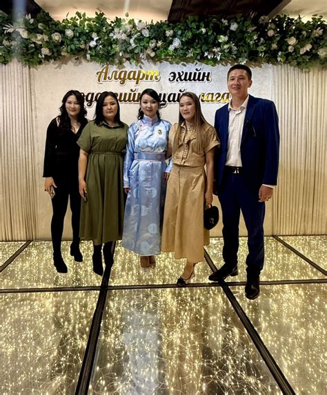 Saagii Эхийн ариун нандин үүргээ нэр төртэй биелүүлж үр хүүхдүүдээ өсгөн хүмүүжүүлсэн Таны