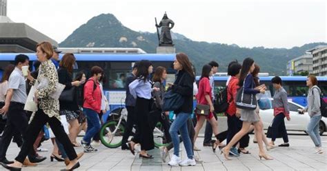 친절한 쿡캐스터 아침·저녁은 쌀쌀해요 일교차·자외선 주의