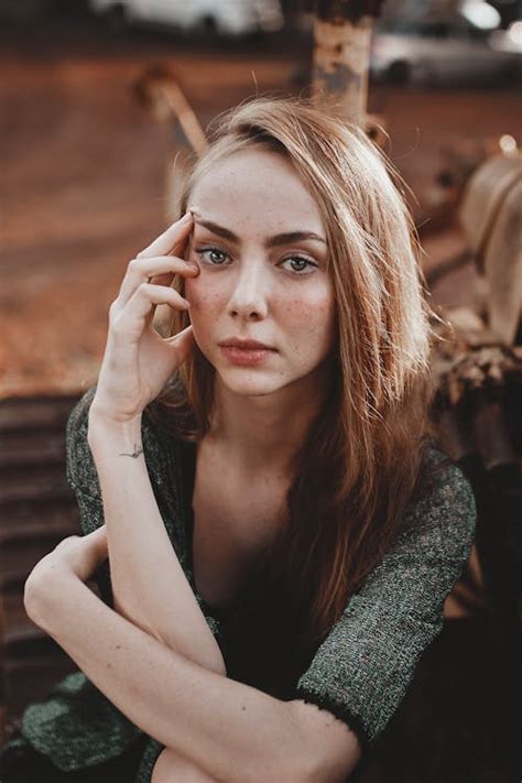 Darmowe Zdjęcie Z Kategorii Atrakcyjny Blond Blondyn