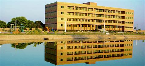 Yaqub Khawaja Yk Academy Rashidabd A City Of Education