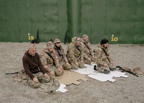 Inside The Chechen Units Helping To Fight Russias War The New York Times
