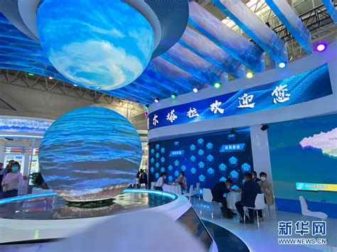 第七届中国 亚欧博览会丨徜徉“赛里木湖之蓝” 感受博尔塔拉魅力