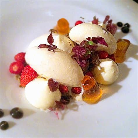 Deconstructed Cheesecake Food Plating Food Red Desserts