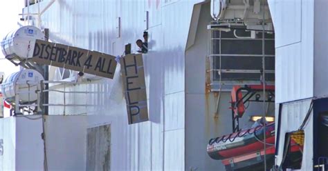Sbarco Per Tutti I Migranti Sulla Geo Barents Ancora Bloccati Nel