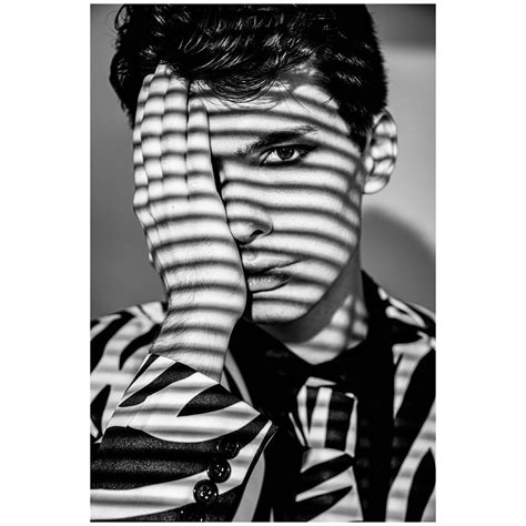 🦓 Flashback Friday To A Photoshoot From Last Year 🥺🦓 Model Me