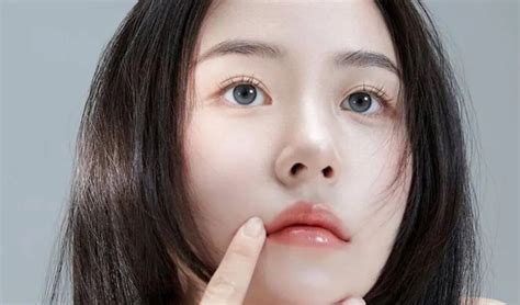 Discover Yurial Cecile Natural Contact Lenses Softlens Queen