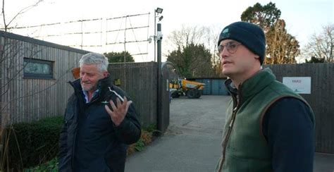 Meet The Landscaper Using Youtube To Show What It Takes To Grow A Business Oliver Gregson