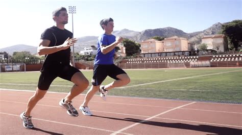 Running Gait Analysis Distance Running Form And Gait Cycle Video