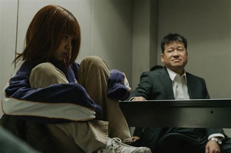 写真 3ページ目河合優実、佐藤二朗、稲垣吾郎共演『あんのこと』 実話に基づいた話題作の「苦しみ」と「喜び」のシーンが到着 文春オンライン