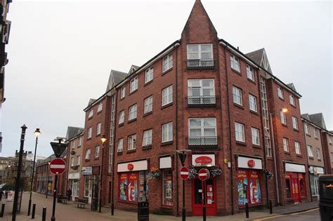 Candleriggs Court Alloa Fk10 2 Bed Flat £725 Pcm £167 Pw