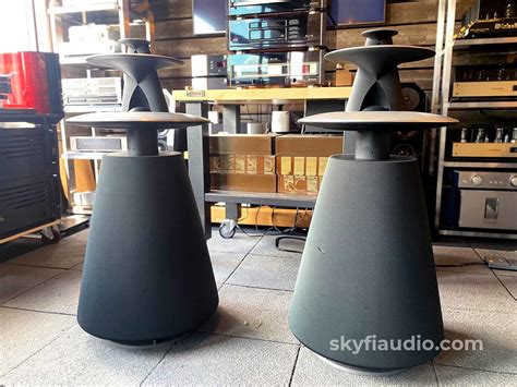 Bang And Olufsen Beolab 5 Powered Speaker System