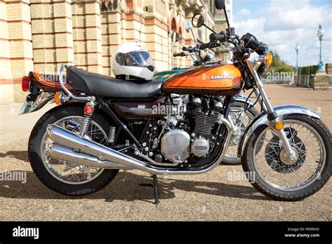 London UK 21st September 2018 Bonhams Is To Offer An Astonishing Range