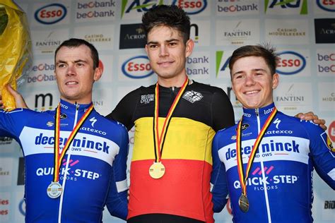 Wout Van Aert Pakt De Driekleur Op Het Bk Tijdrijden Lampaert En