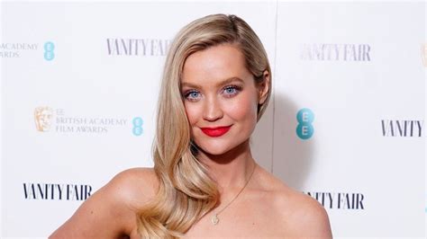 Laura Whitmore Bio Iain Stirling Age Nude Island Height Wedding