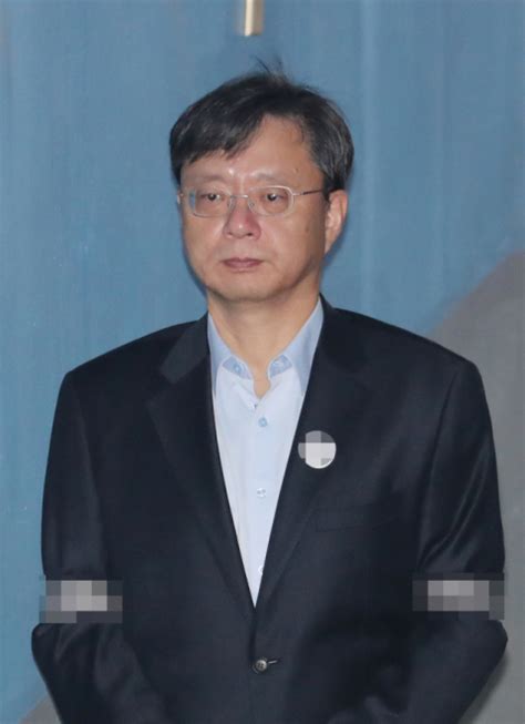 우병우 `불법사찰` 1심 징역 1년 6개월총 형량 4년 매일신문