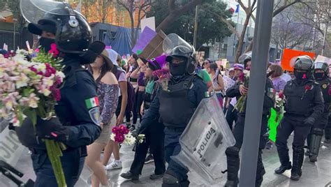 SPR Informa on Twitter 8DeMarzo Policías del grupo de las Ateneas de