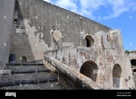 Rampa Militare Hi Res Stock Photography And Images Alamy