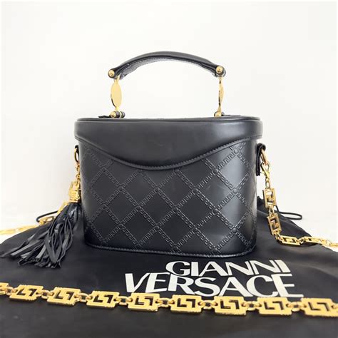 【目立った傷や汚れなし】1円〜★gianni Versace ジャンニ ヴェルサーチ バニティ ヴェルサーチェ 2way グレカ チェーン