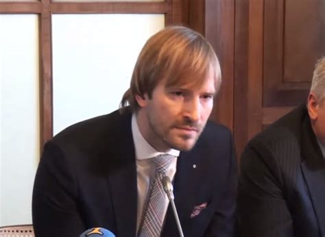 Vojtěch Prozradil Kdy Si Češi Budou Muset Sami Hradit Testy Kvůli