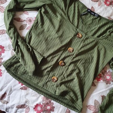 Beautiful Green Size 16 Square Neck Top New Depop