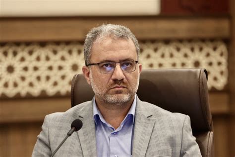 ضرورت پیشگیری از تردد کامیون‌ها در آزادراه شیراز اصفهان خبرگزاری مهر