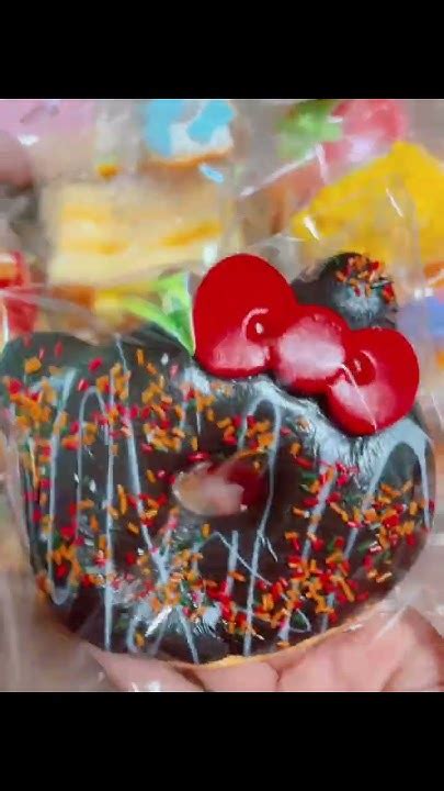 高颜值解压玩具分享！三丽鸥hello Kitty仿真甜甜圈 Youtube