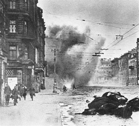 The City That Would Not Die Siege Of Leningrad Warfare History Network