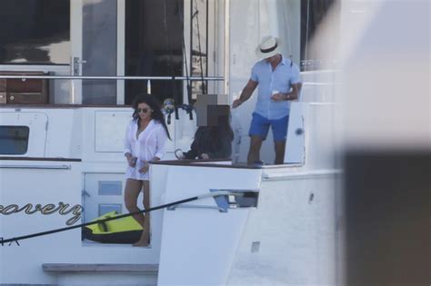 Jeff Bezos Seen Relaxing On Yacht With Girlfriend Lauren Sanchez On
