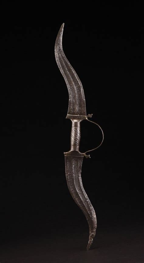 Antique Indian Haladie Dagger With Double Blades And Knuckle Guard