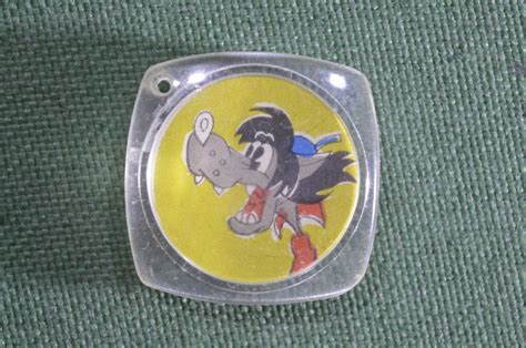 Купить Брелок Ну погоди Волк и Заяц Пластик запайка СССР в