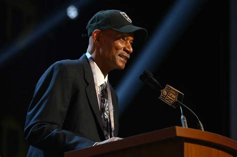 Willie Brown Hall Of Fame Nfl Cornerback Dead At 78