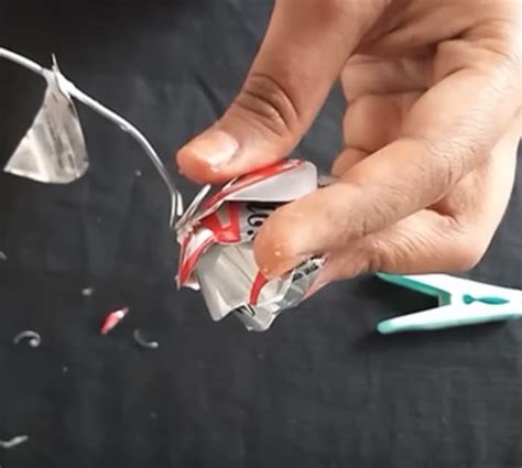 Soda Can Flower Template