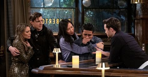 Memes And Tweets About How I Met Your Fathers Cancellation
