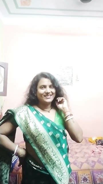 শোনো তুমি এরকম সবসময় লুঙ্গি কাঁধে নিয়ে ঘুরে বেড়াও কেনsong Youtube