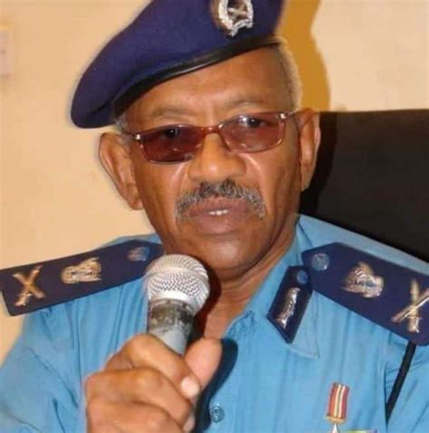 تجمع محبي كلية علوم الشرطة والقانون