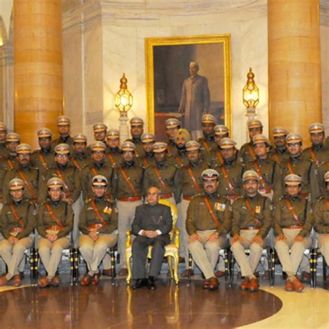 Ips Officier Uniform