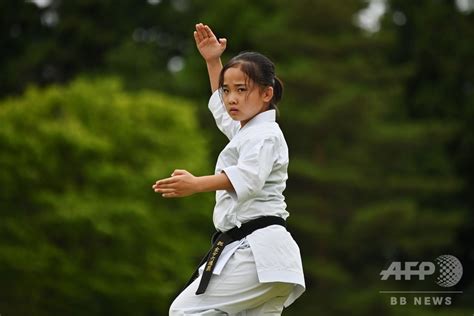 早過ぎた東京2020、13歳空手少女が抱く五輪の夢 写真18枚 国際ニュース：afpbb News