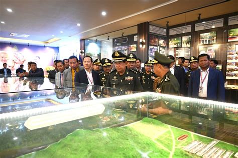 សម្តេចតេជោ ហ៊ុន សែន សម្ដែងការដឹងគុណចំពោះយោធិន និងគ្រួសារយោធិនគ្រប់រូប