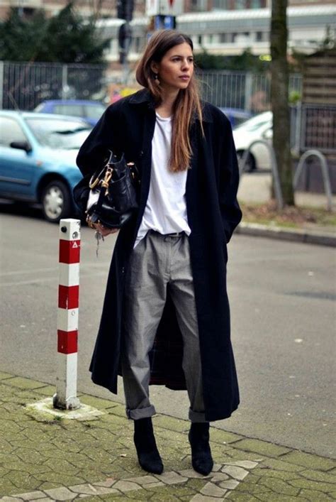 Schwarzer Mantel Klassisch Oder Extravagant Street Style Style