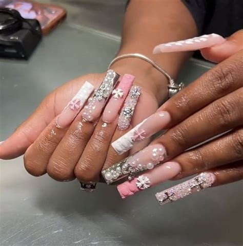 Pin By ★ 𝐒𝐓𝐀𝐑 𝐆𝐈𝐑𝐋 On 𝐍𝐀𝐈𝐋𝐒 Nails Square Acrylic Nails Short