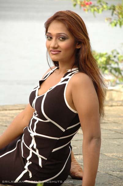 Upeksha Swarnamali Hot And Sexy Unseen Photo Collection ~ The