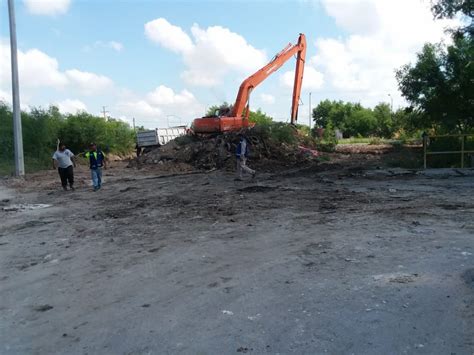 Desazolvan Cuadrillas Municipales Dren Pluvial En Reynosa Noticias24Siete