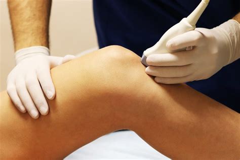 Patellar Tendon Tear Causes And Best Treatment Options In 2025