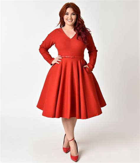 12 Plus Size Prom Dresses You Can Buy At Amazon Gowns Minis And More