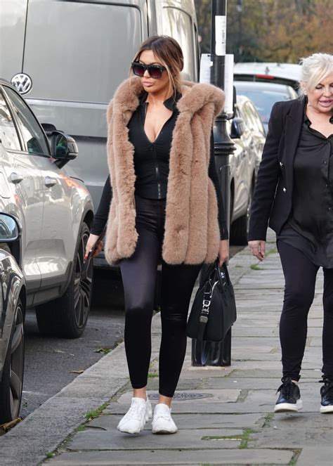 Chloe Ferry Out With Her Mother Liz In London 12212022 Hawtcelebs