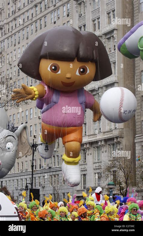Dora The Explorer Thanksgiving Parade Doras Thanksgiving Day